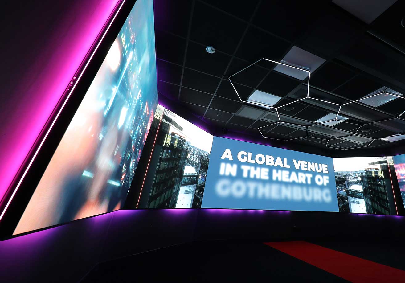 See your next event visualised in 3D on a 180-degree LED screen